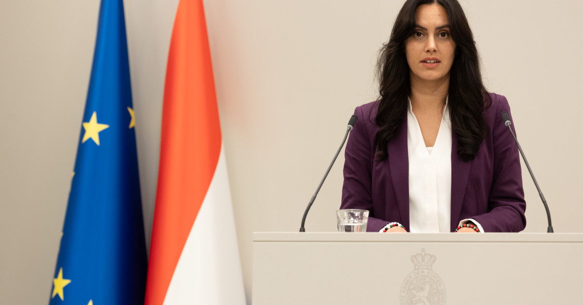 Kinderen worden de dupe van trage asielprocedures – Volt Nederland